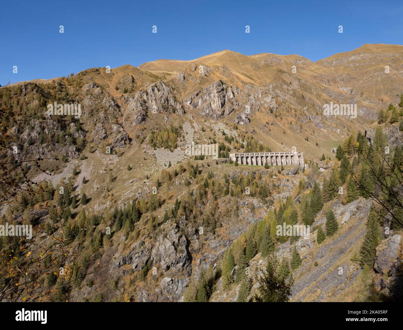 Gleno hi-res stock photography and images - Alamy