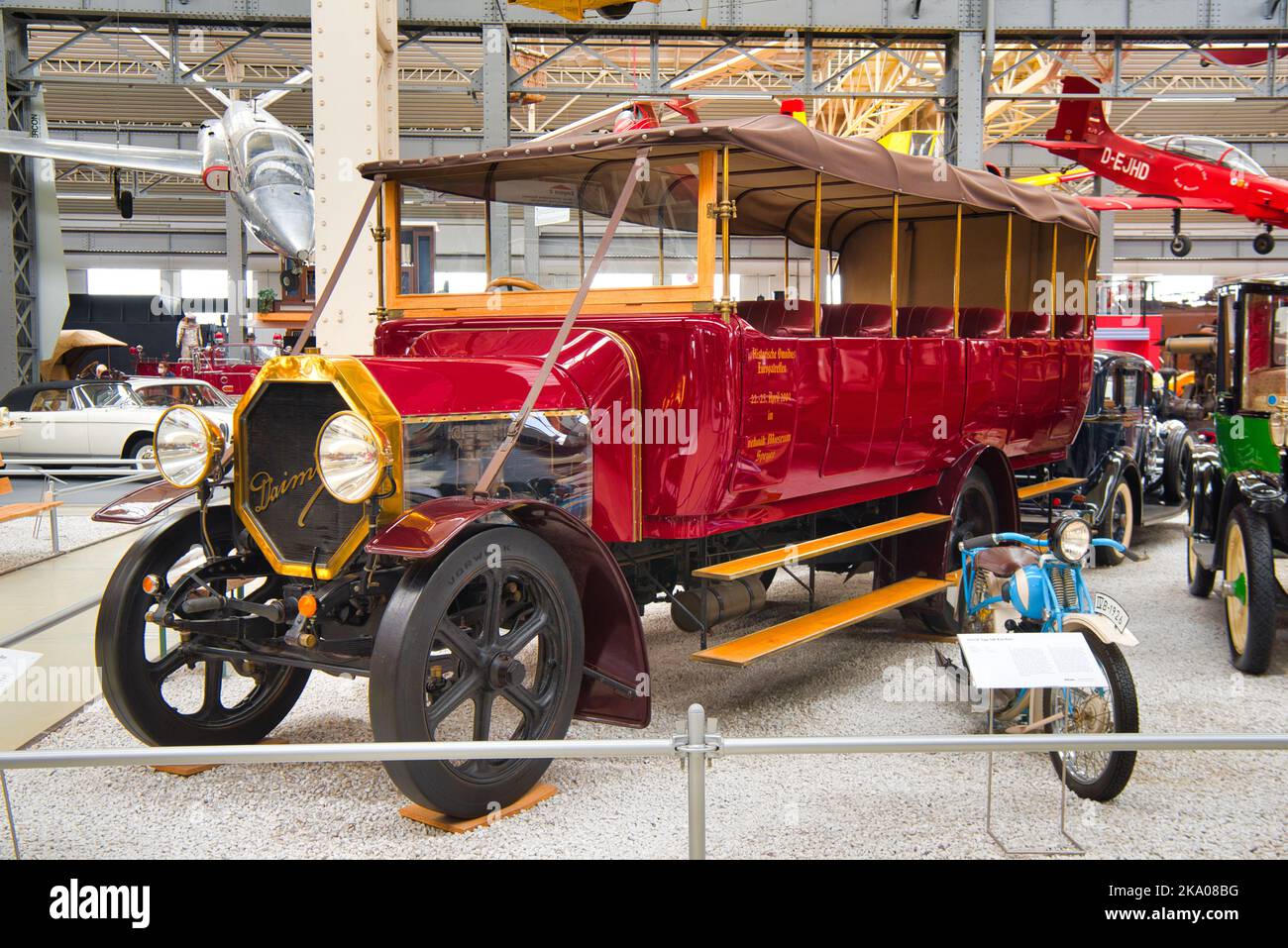 SPEYER, GERMANY - OCTOBER 2022: red DAIMLER VISIT CAR OMNIBUS 1914 ...