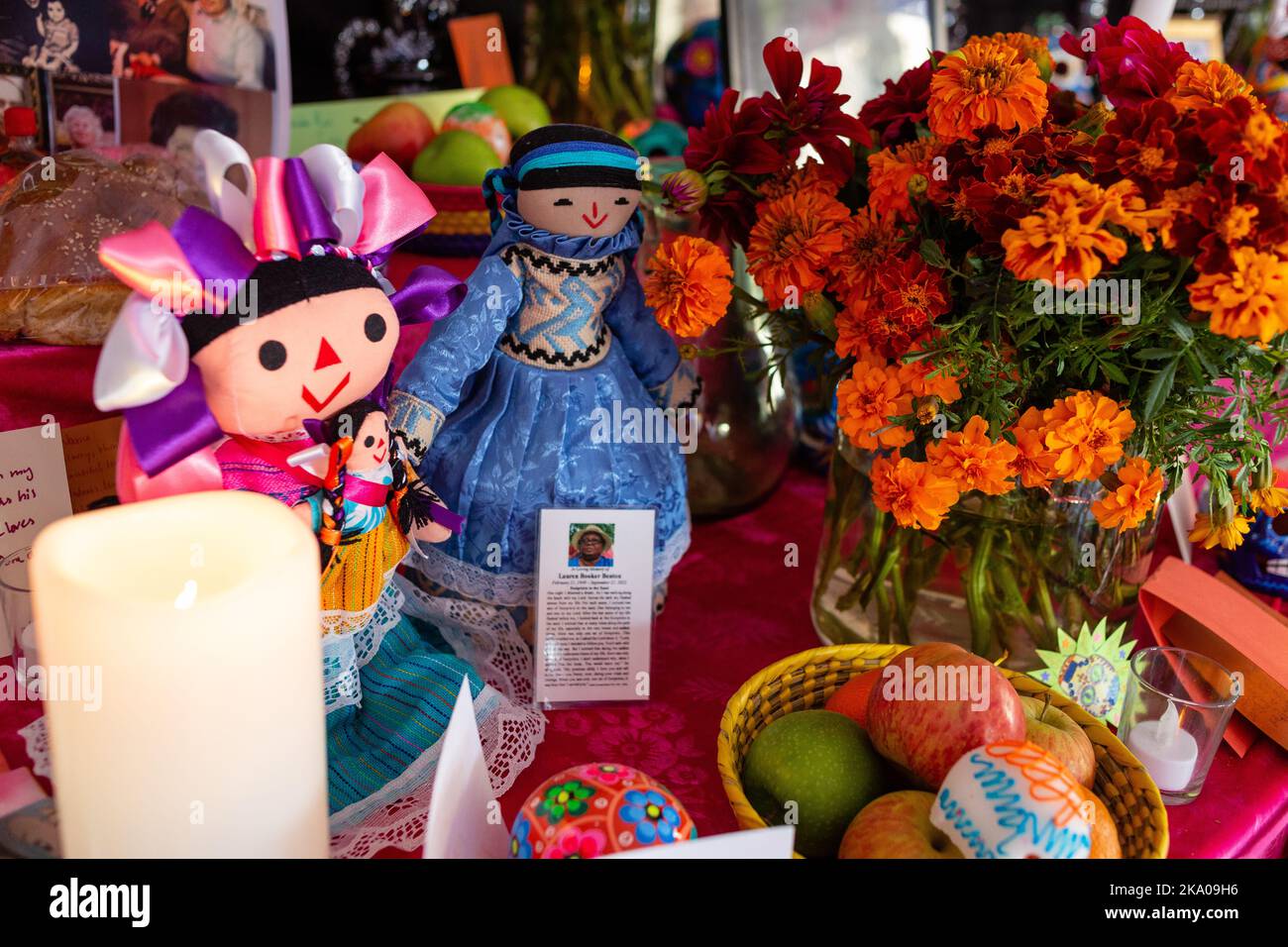 Calaca mexicana hi-res stock photography and images - Alamy