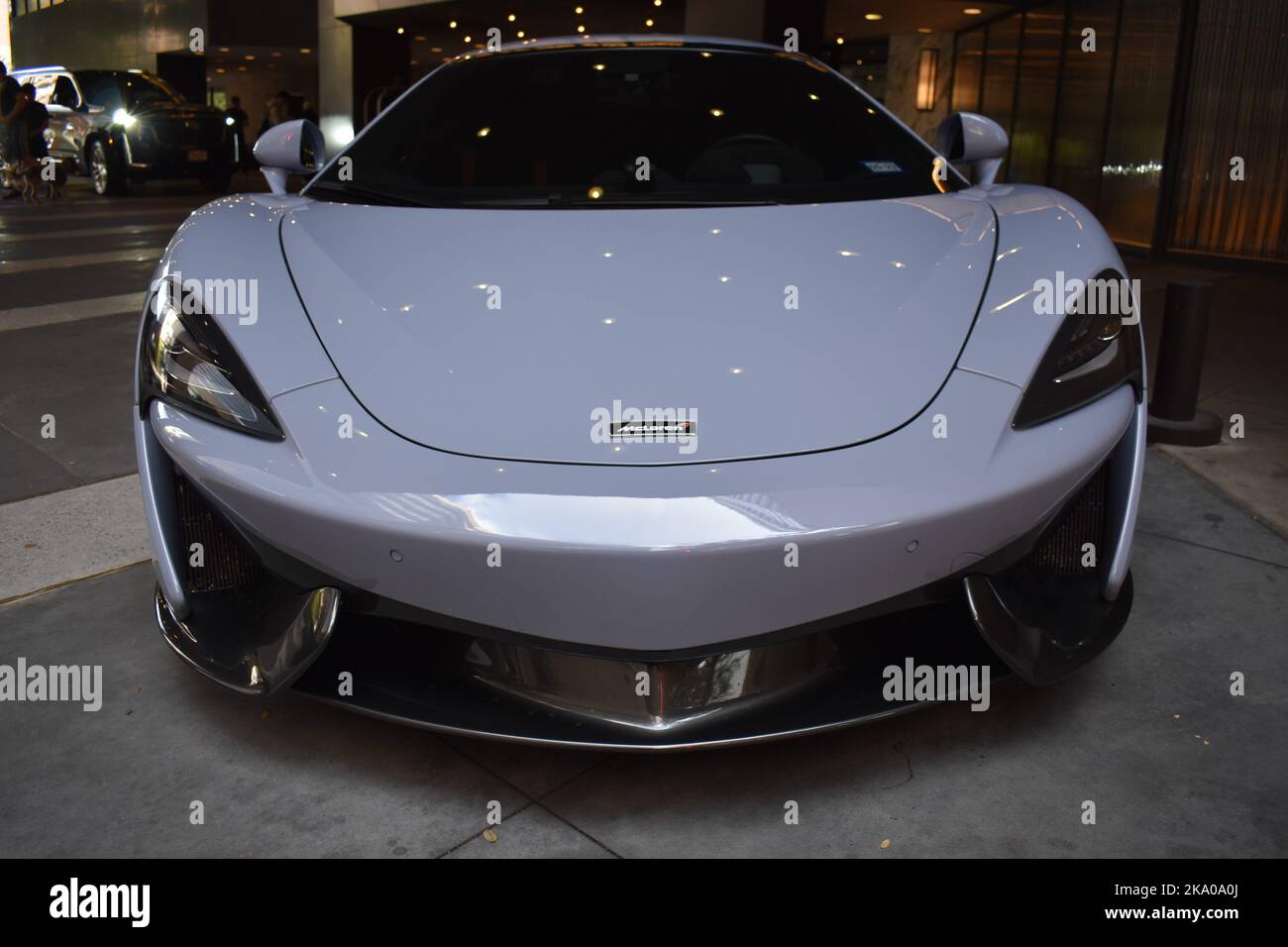 Blue mclaren car hi-res stock photography and images - Alamy