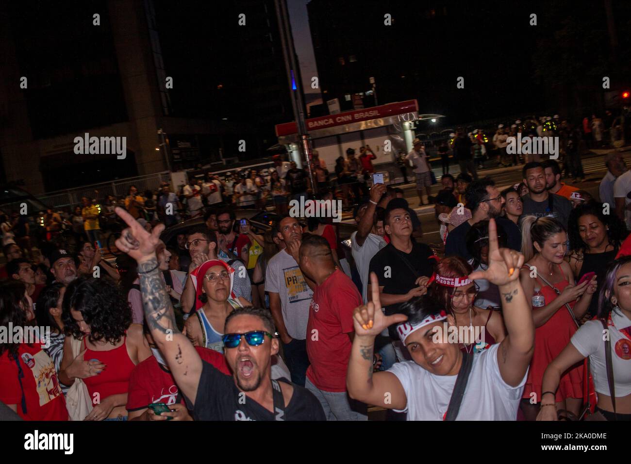 SÃO PAULO, SP - 30.10.2022: SEGUNDO TURNO ELEIÇÕES 2022 SP - Voters ...