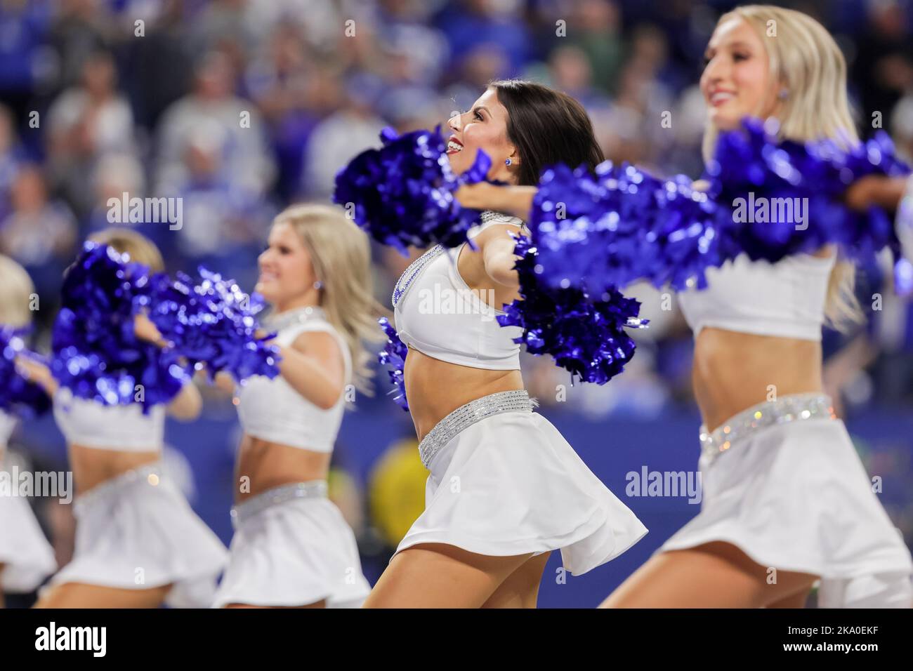 Washington commanders cheerleaders hi-res stock photography and images ...