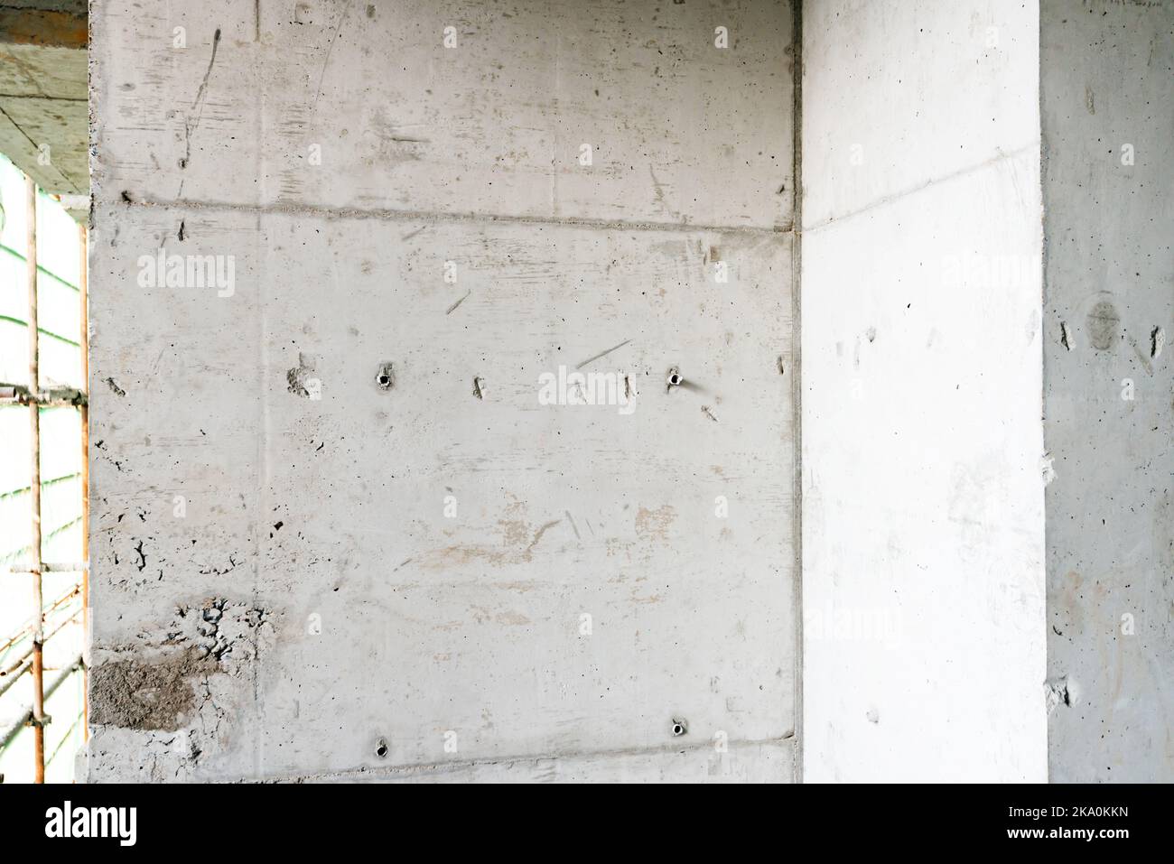 Old stone wall with damaged concrete base hi-res stock photography and ...