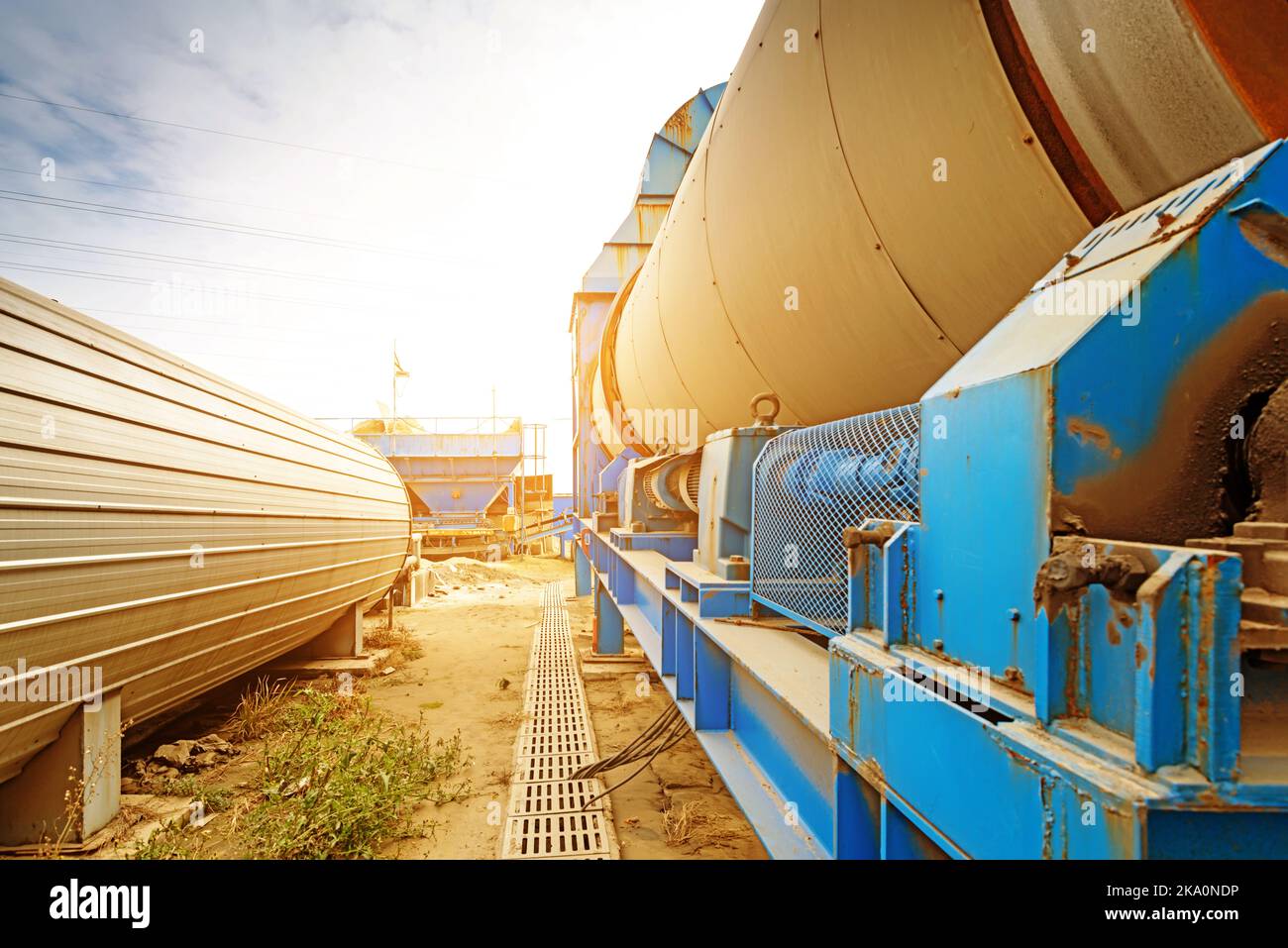 Oil and gas processing plant with pipe line valves Stock Photo - Alamy