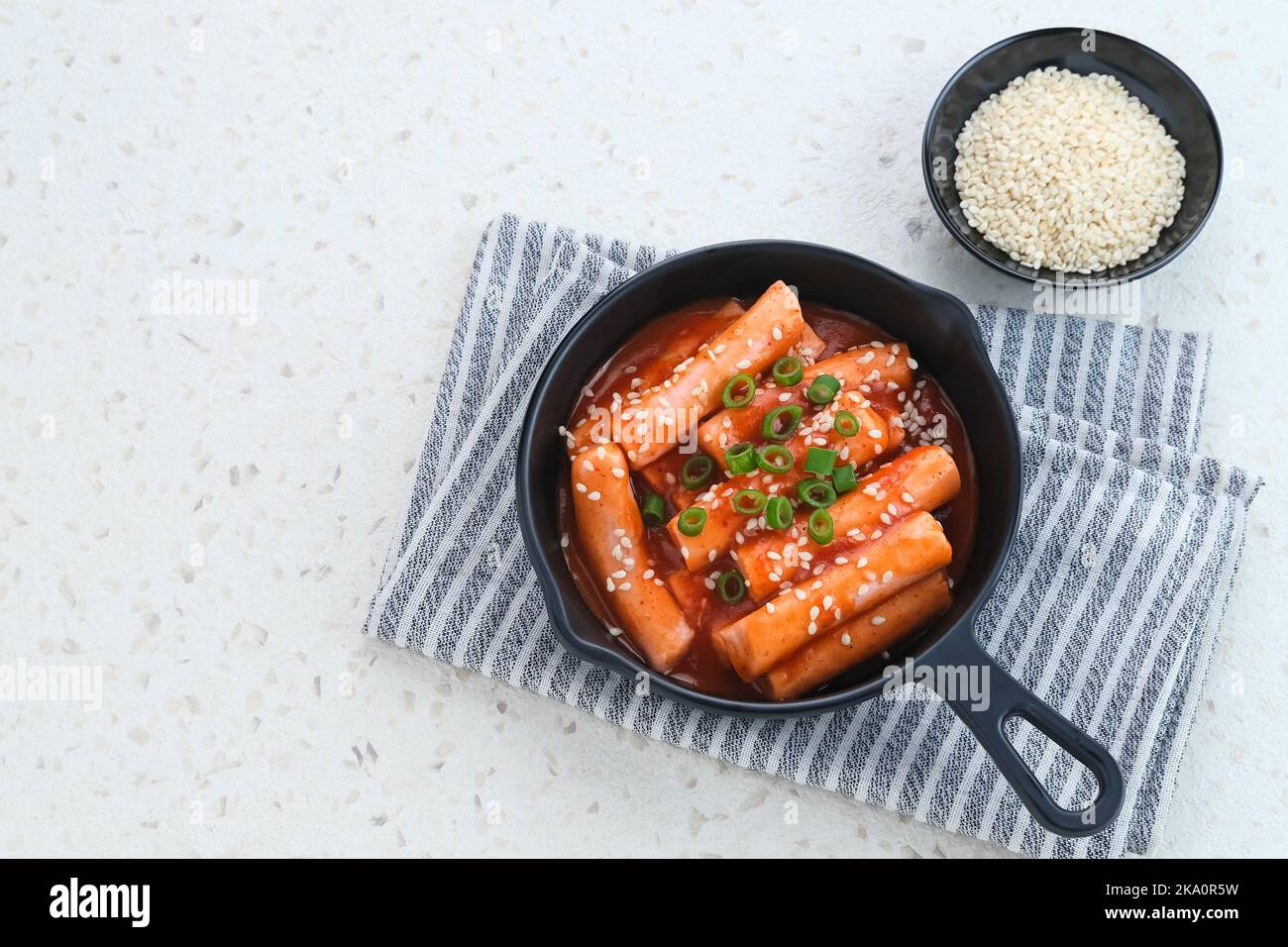 Tteokbokki korean dish rice flour hi-res stock photography and images - Alamy
