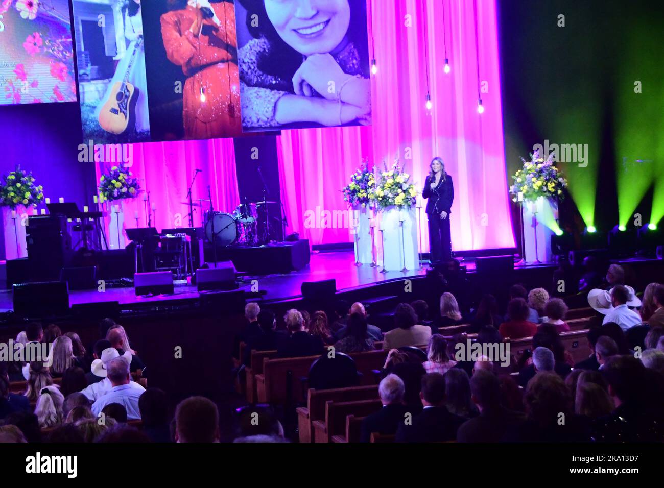 30 October 2022 - Nashville, Tennessee - Jenna Bush Hager. CMT Coal ...