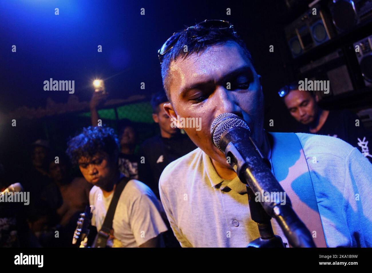 Street punk hi-res stock photography and images - Alamy