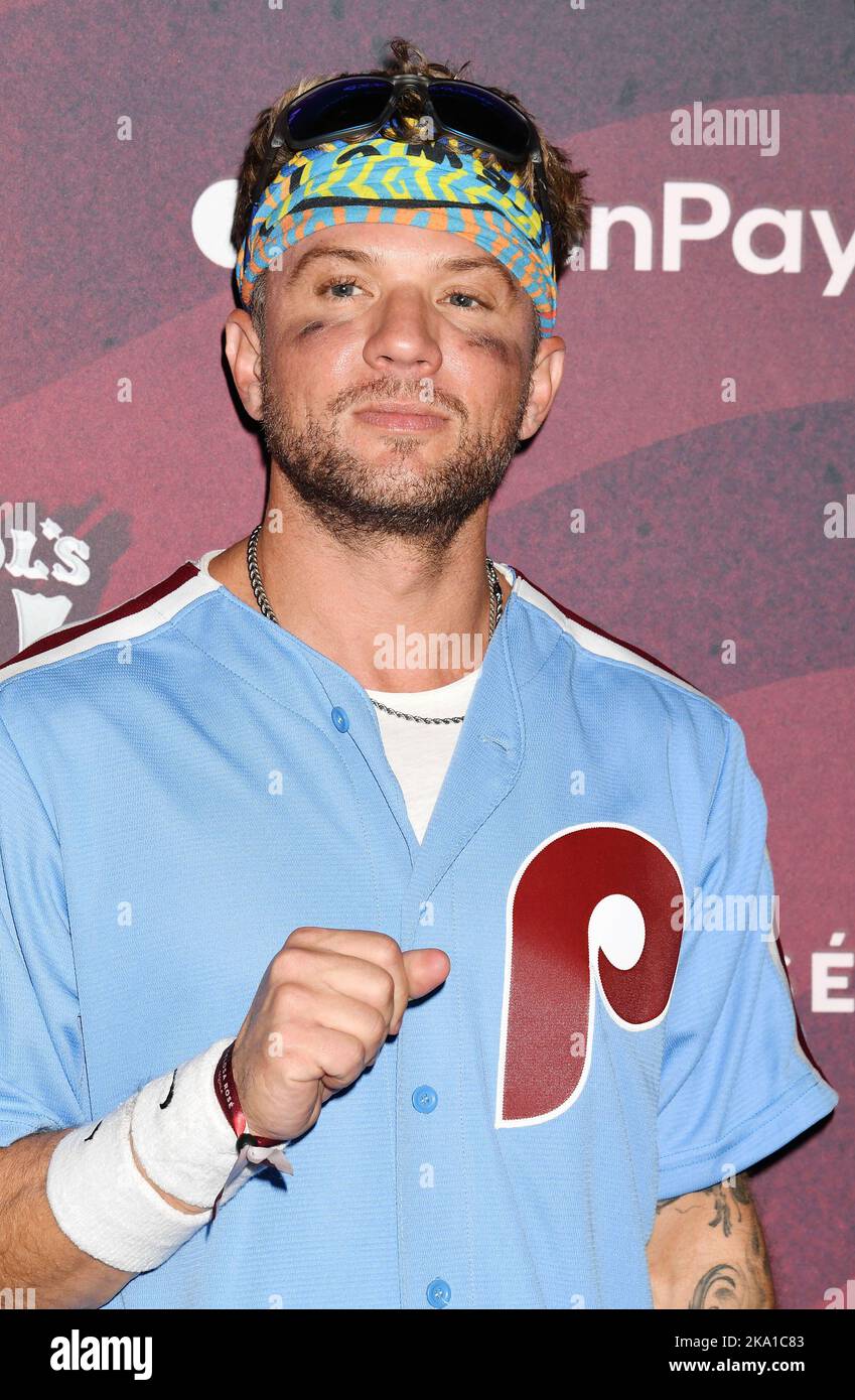 LOS ANGELES, CA - OCTOBER 29: American actor Ryan Phillippe attends the ...