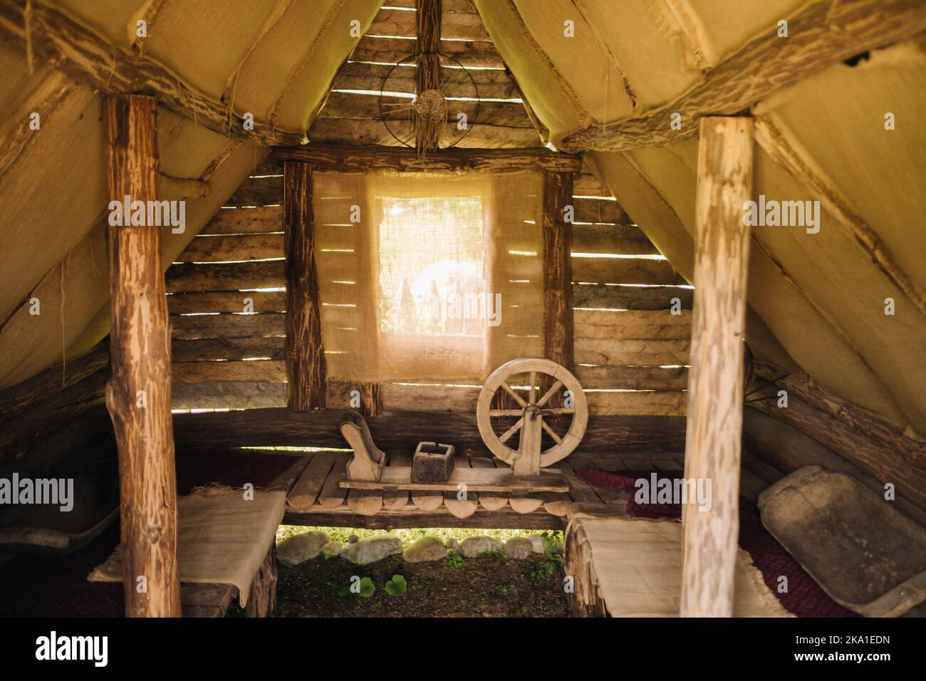 Wooden log bench hi-res stock photography and images - Alamy
