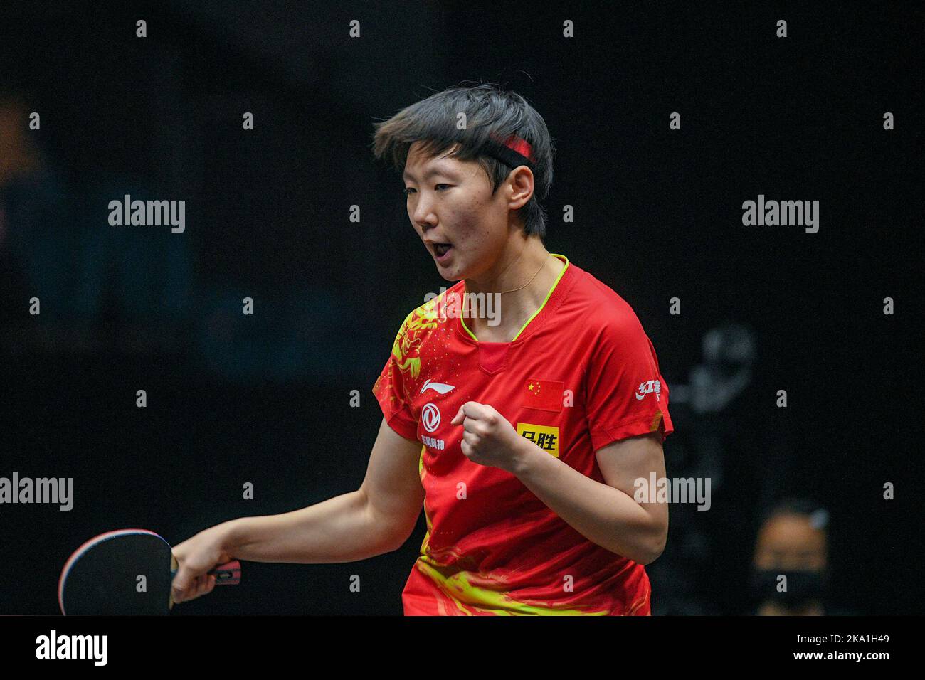 Chinese table tennis player Wang Manyu defeated Japanese table tennis ...