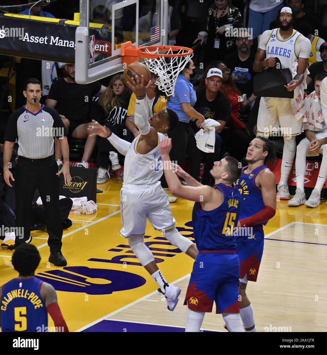 Los Angeles, United States. 30th Oct, 2022. Los Angeles Lakers guard ...