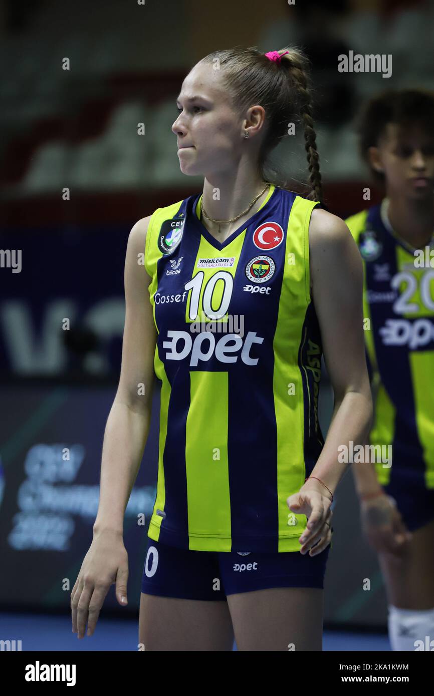 ISTANBUL, TURKEY - FEBRUARY 15, 2022: Arina Fedorovtseva in Fenerbahce ...