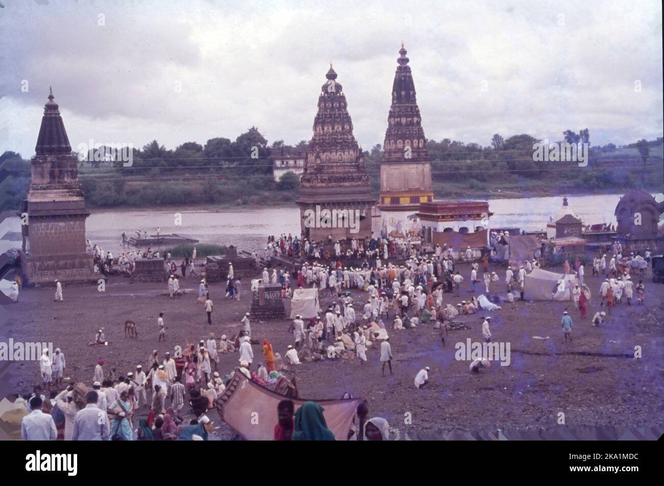 Pandharpur hi-res stock photography and images - Alamy
