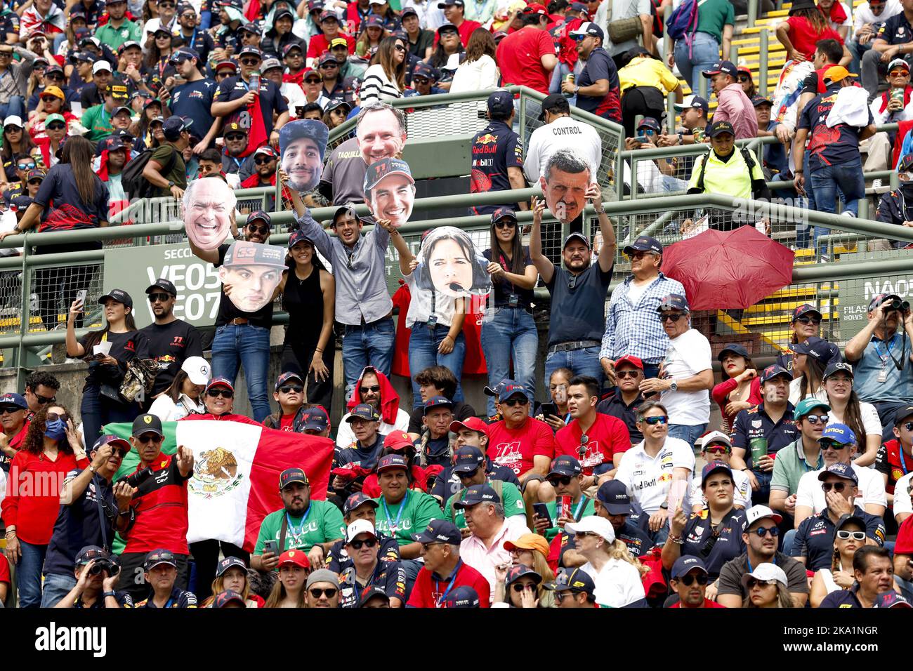 spectators, fans during the Formula 1 Grand Premio de la Ciudad de ...