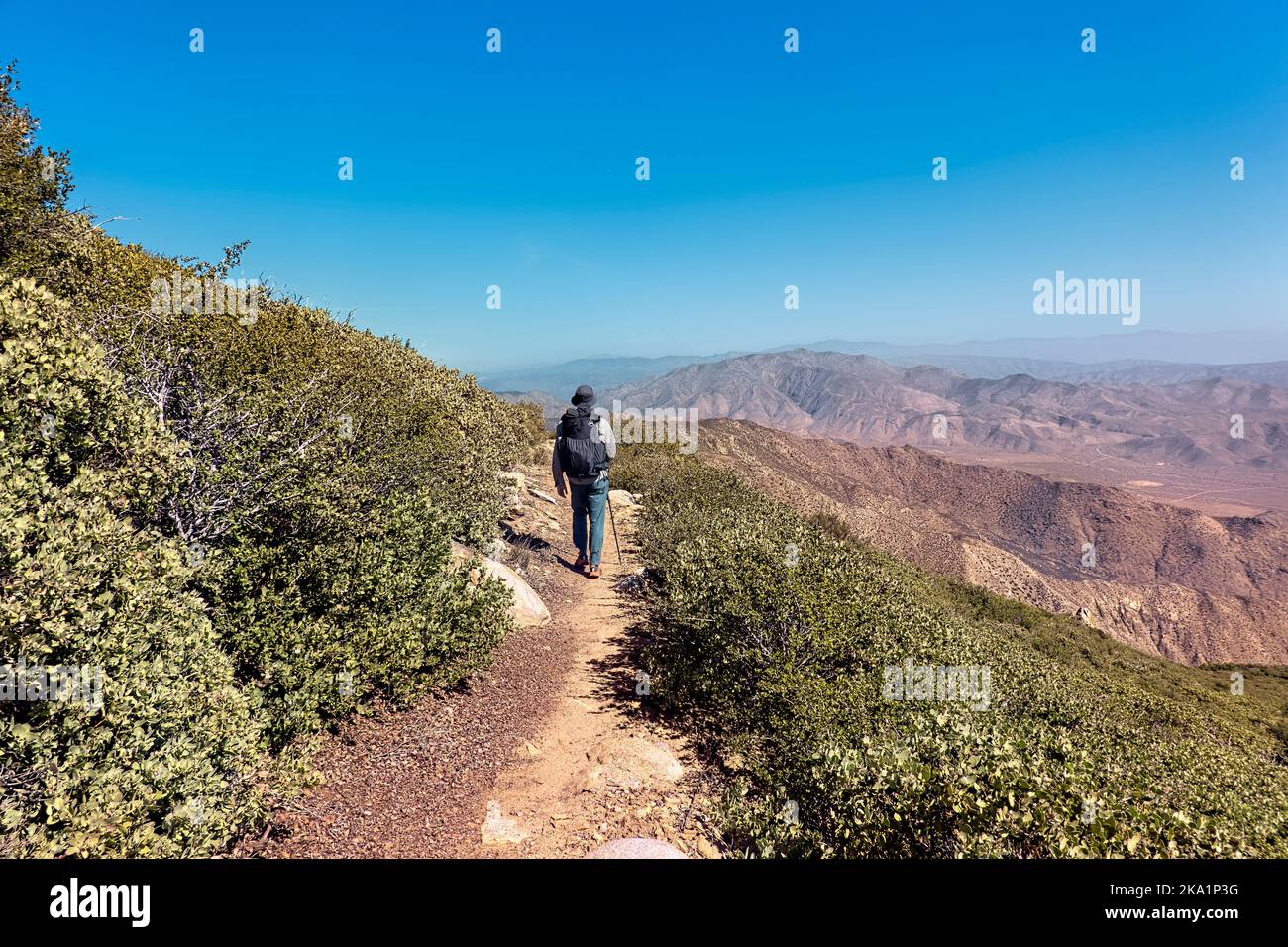 Hiking above the Anza Borrego desert on the Pacific Crest Trail, Mt ...