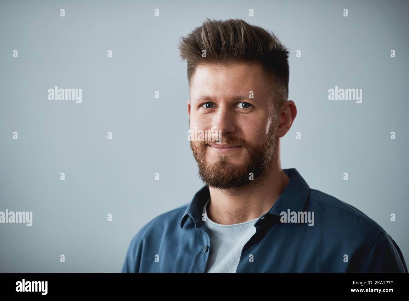 Student in white shirt hi-res stock photography and images - Alamy