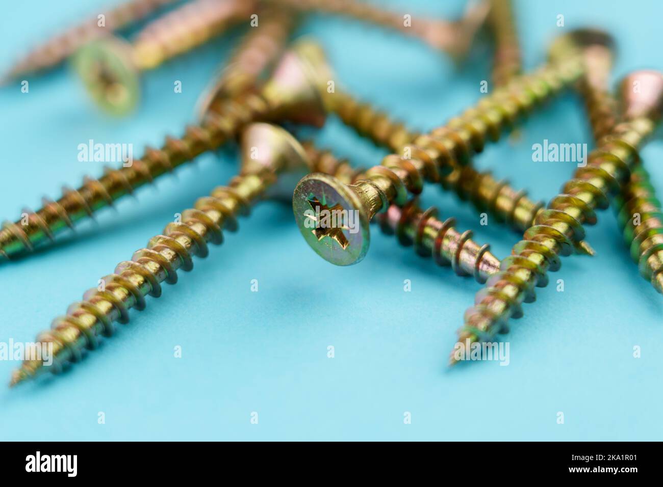 Group screws on blue hi-res stock photography and images - Alamy