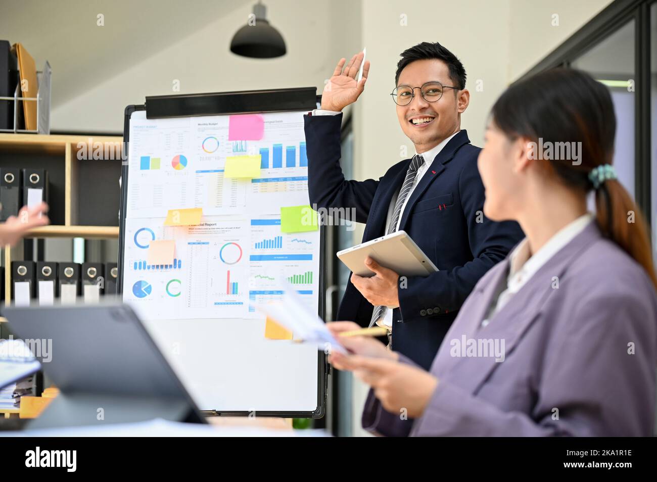 Hr ideas hi-res stock photography and images - Alamy