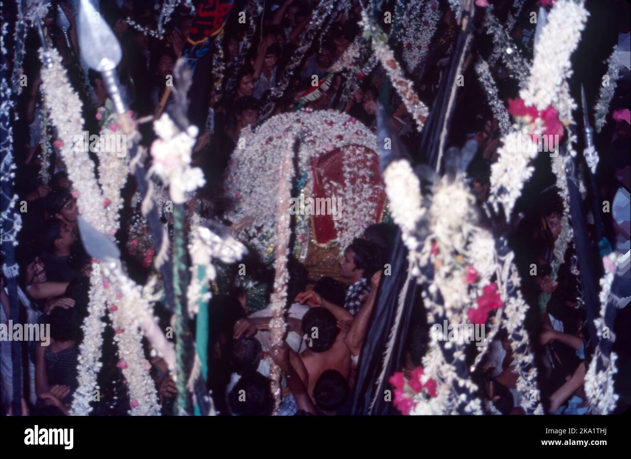 Muharram:- The real story behind the mourning of Muharram is a very ...