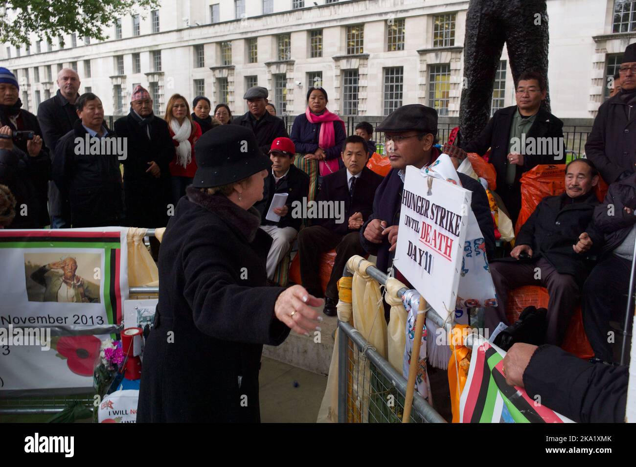 Death strike hi-res stock photography and images - Alamy