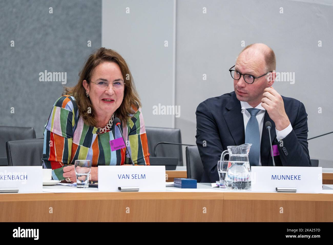 2022-10-31 11:48:07 THE HAGUE - Mrs. Van Selm - Member of the VNG board ...