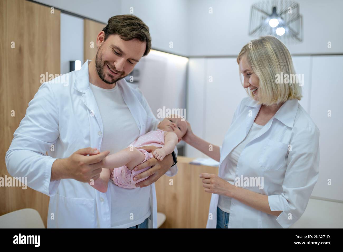 Neonatal patient hi-res stock photography and images - Alamy