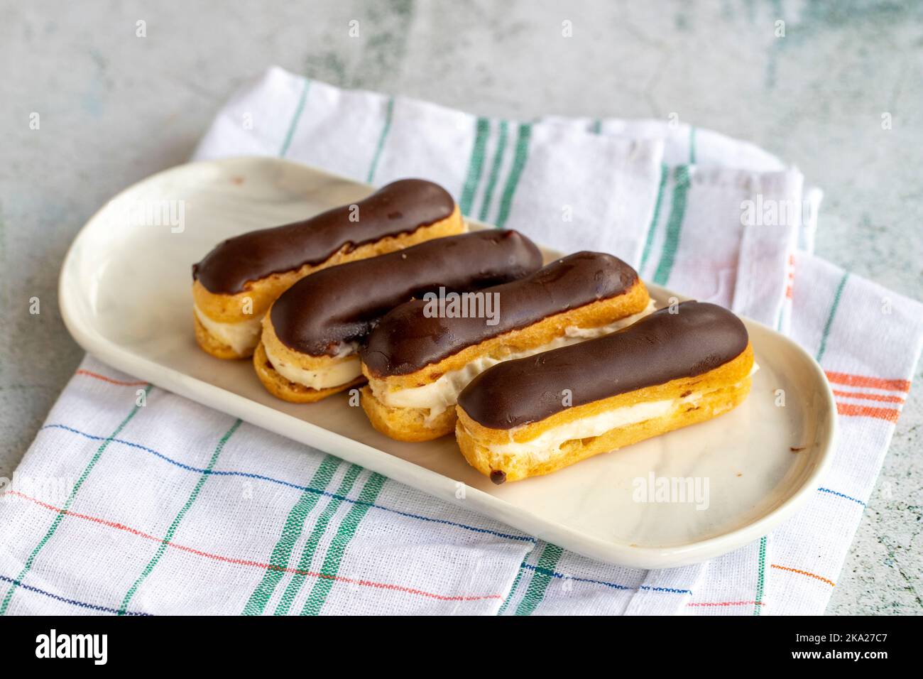 Food eclair chocolate cream hi-res stock photography and images - Alamy