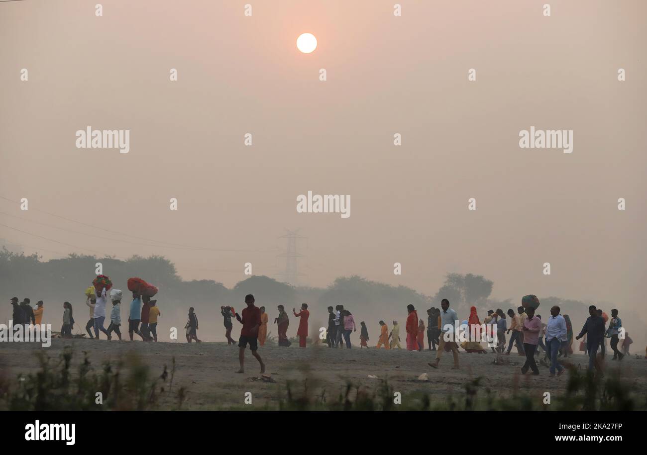 Chhath parva hi-res stock photography and images - Alamy