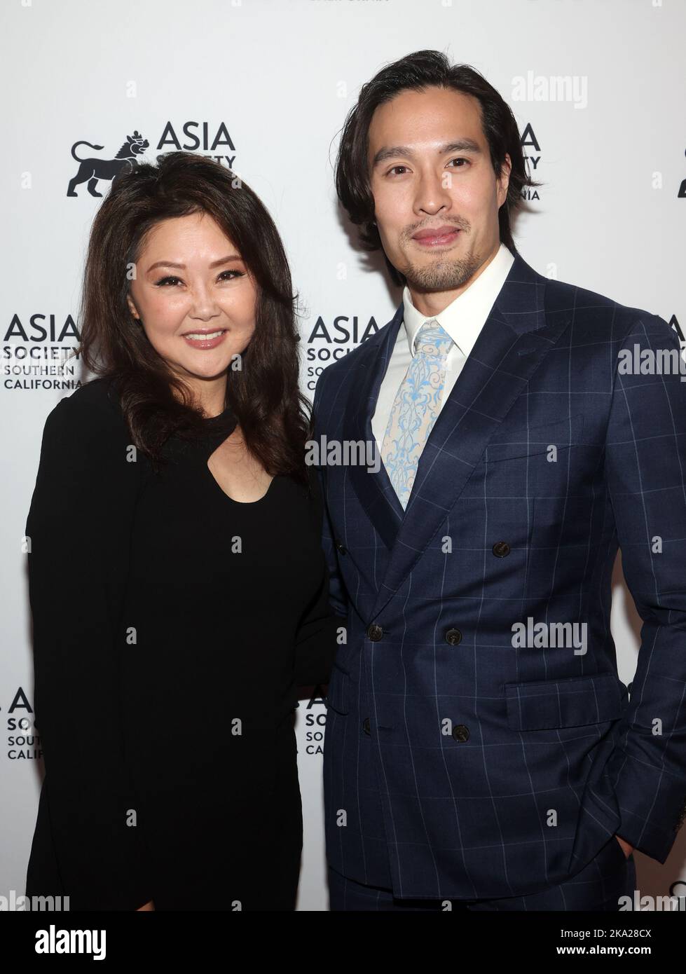 Los Angeles, Ca. 30th Oct, 2022. Esther Moon, Desmond Chiam at the Asia ...