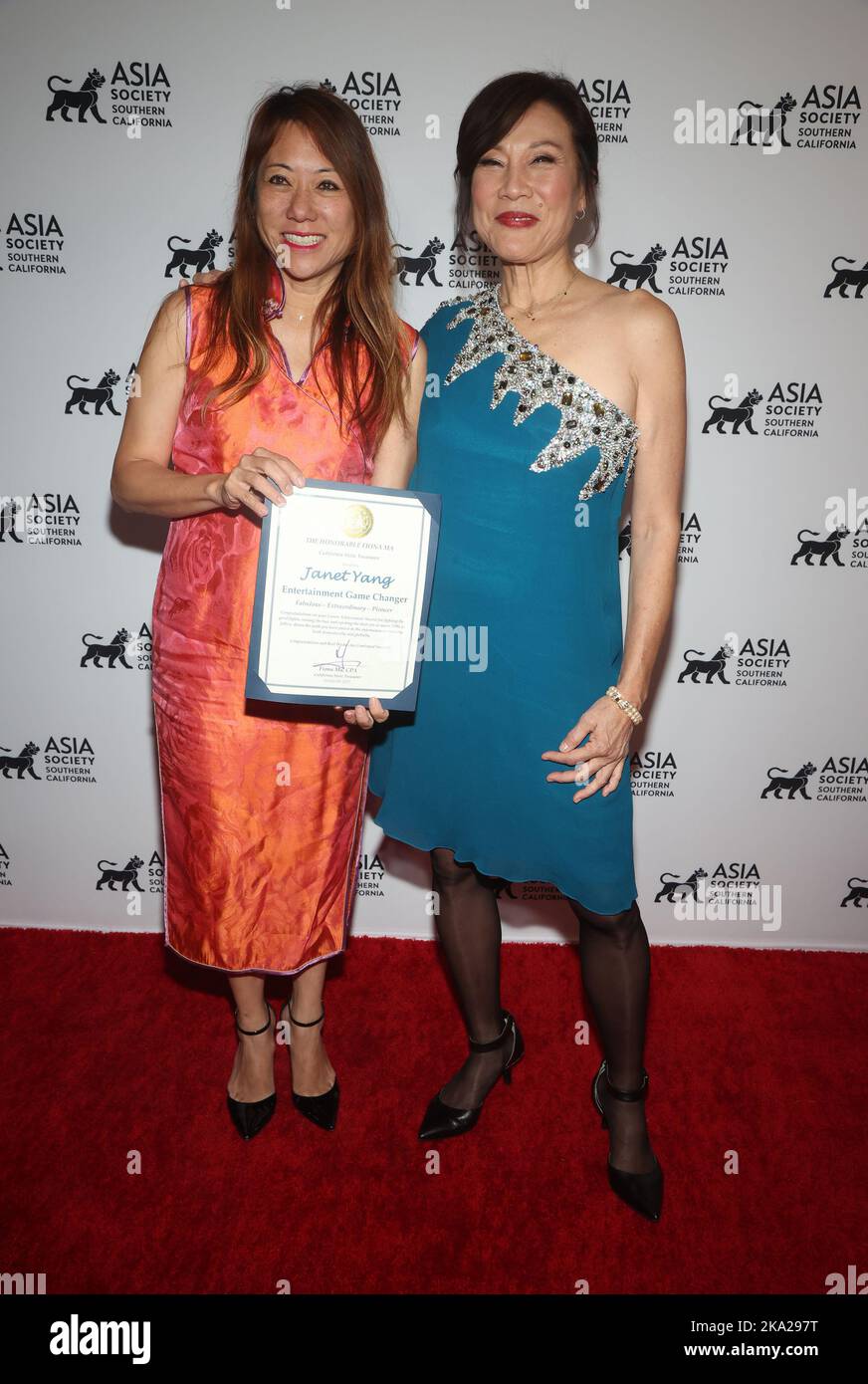 Los Angeles, Ca. 30th Oct, 2022. Fiona Ma, Janet Wang at the Asia Society Of Southern California ...