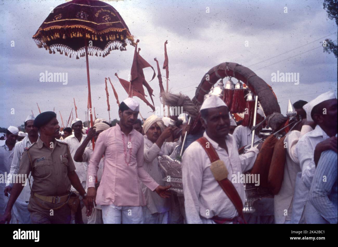 Pandharpur Wari or Wari is a yatra to Pandharpur, Maharashtra, to honor ...