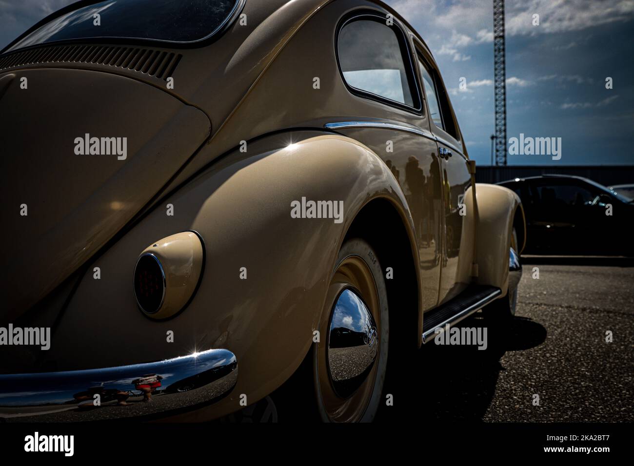 A back view of a vintage car Stock Photo - Alamy