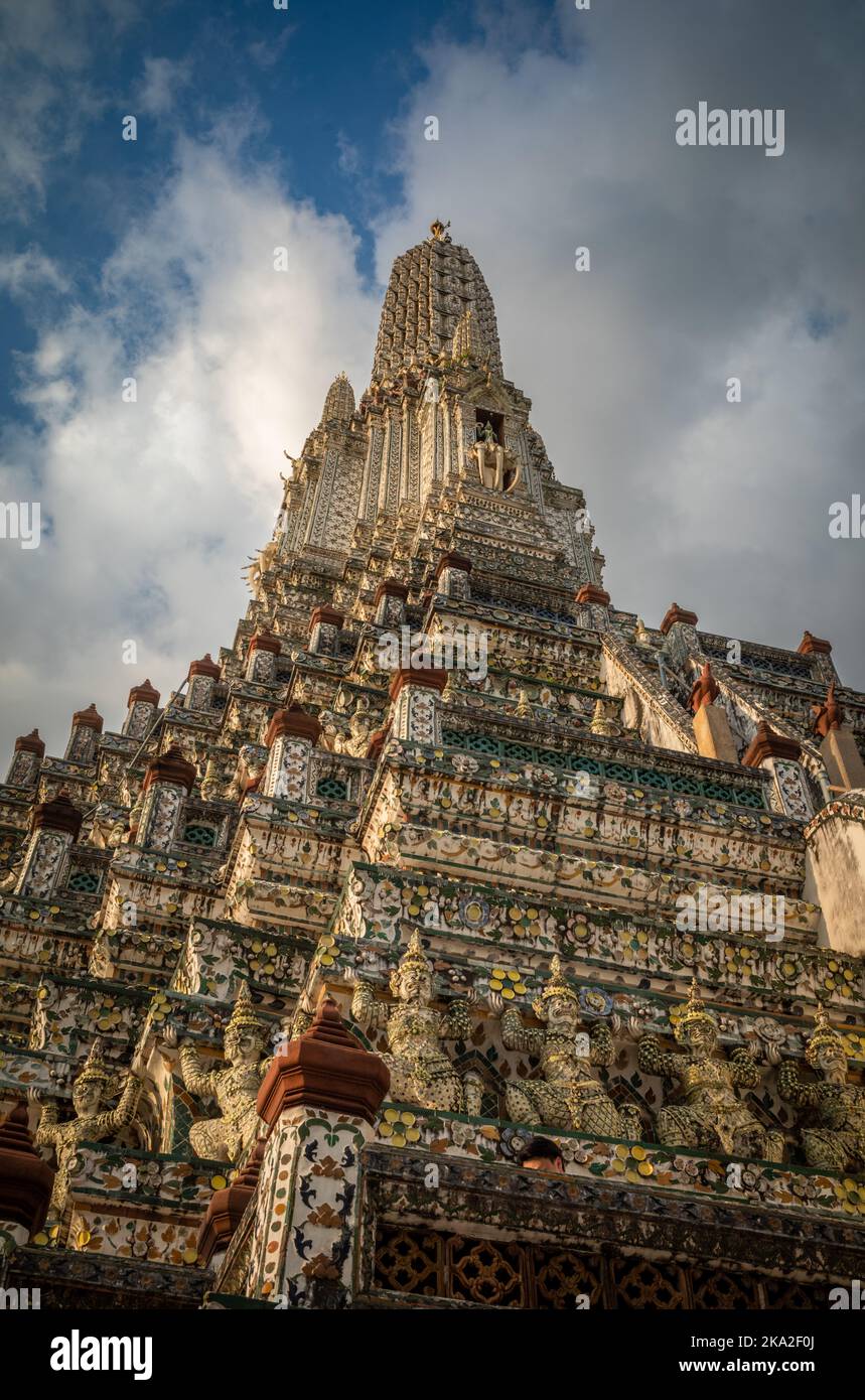 The central spire of Wat Arun, or the Temple of Dawn, in Bangkok ...