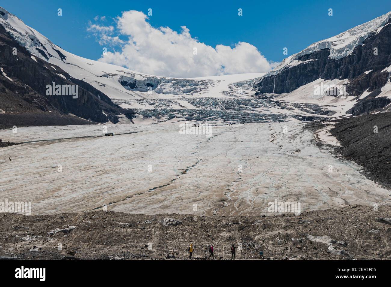 A beautiful nature landscape at the Banff national park Stock Photo - Alamy