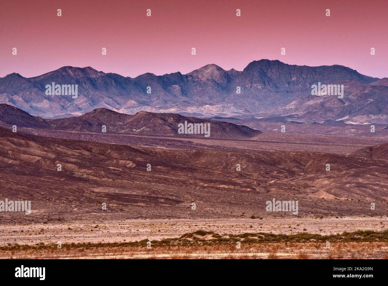 Panamint Range seen at sunrise from Jubilee Pass Road, Mojave Desert ...