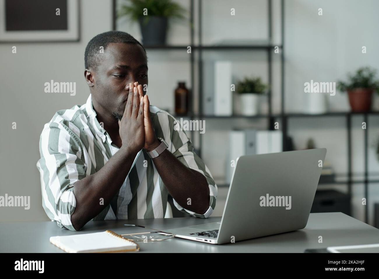 Pscreen hi-res stock photography and images - Alamy