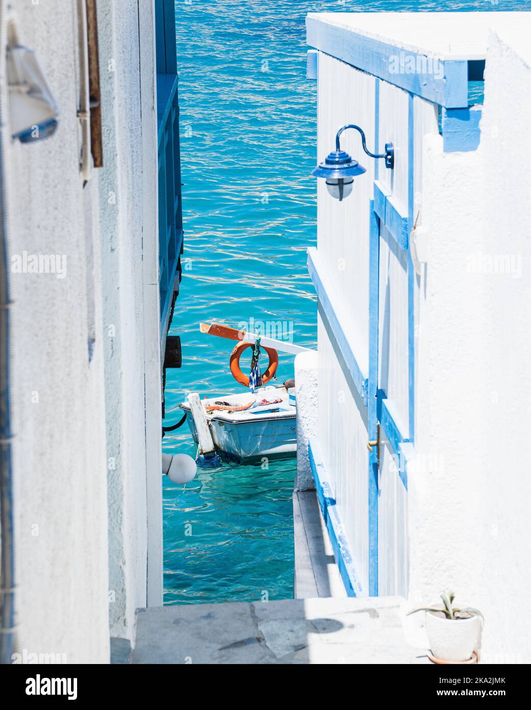 Milo island hi-res stock photography and images - Alamy