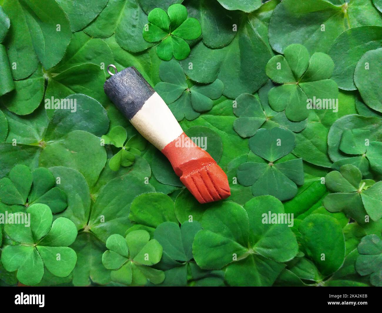 Four leaf clover pendant hi-res stock photography and images - Alamy