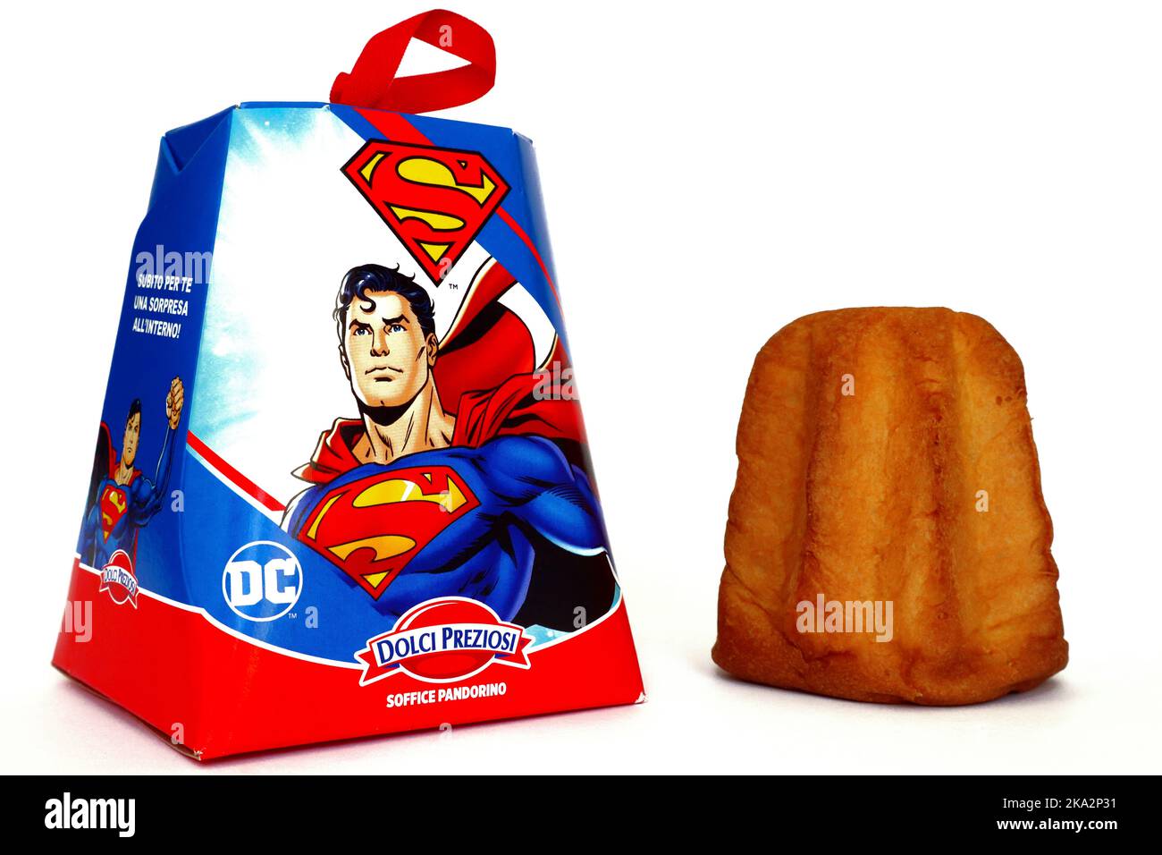 Superman with the Pandoro, a traditional Italian Christmas sponge cake ...