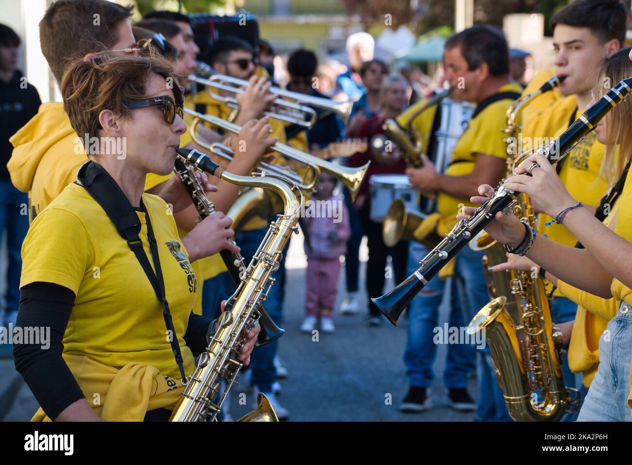 Italian street band hi-res stock photography and images - Alamy