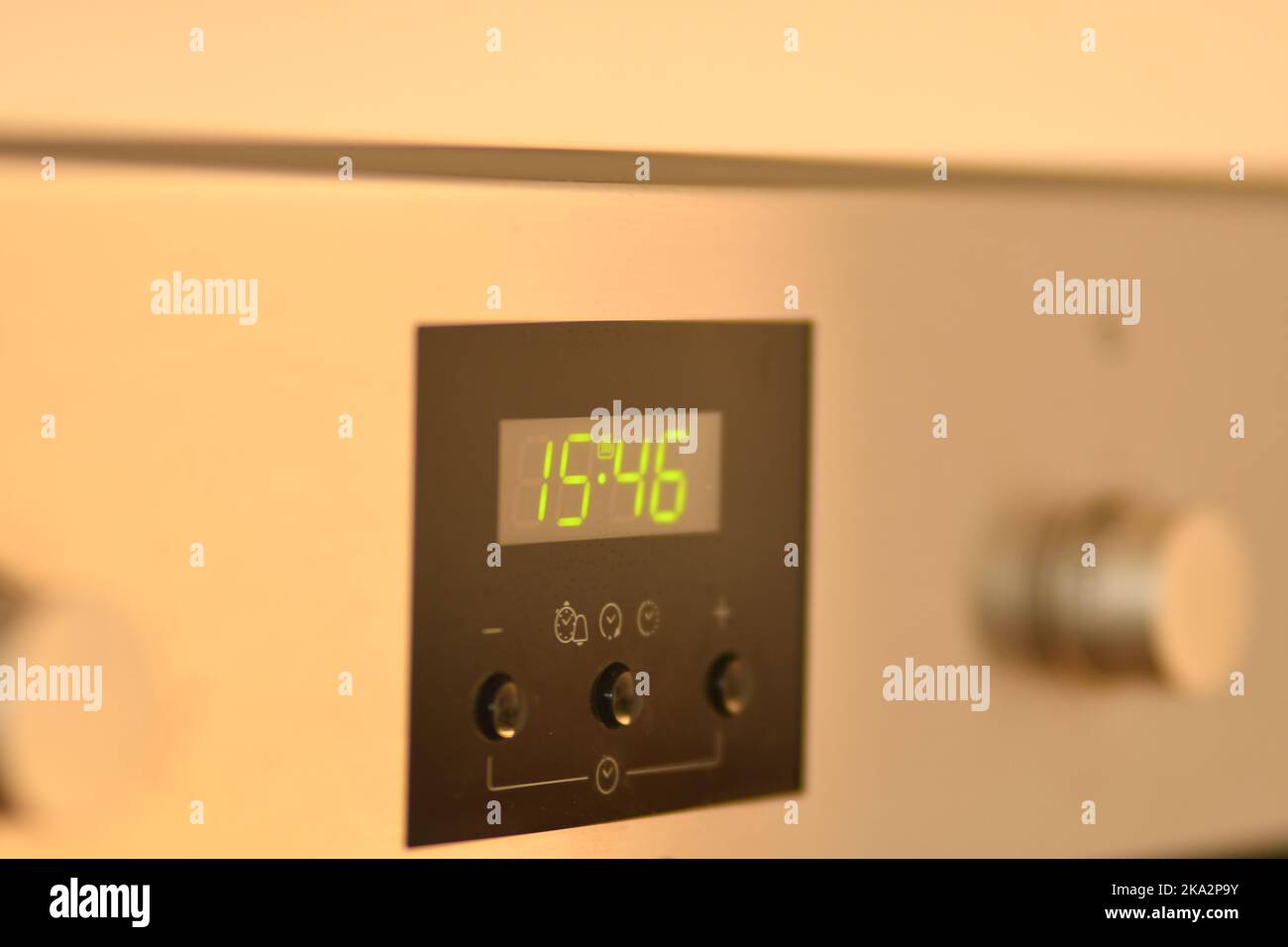 Digital clock microwave oven hi-res stock photography and images - Alamy