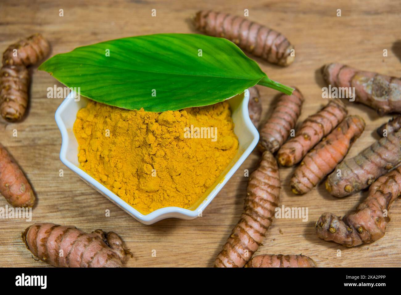 turmeric, leaf, roots and powder Stock Photo - Alamy