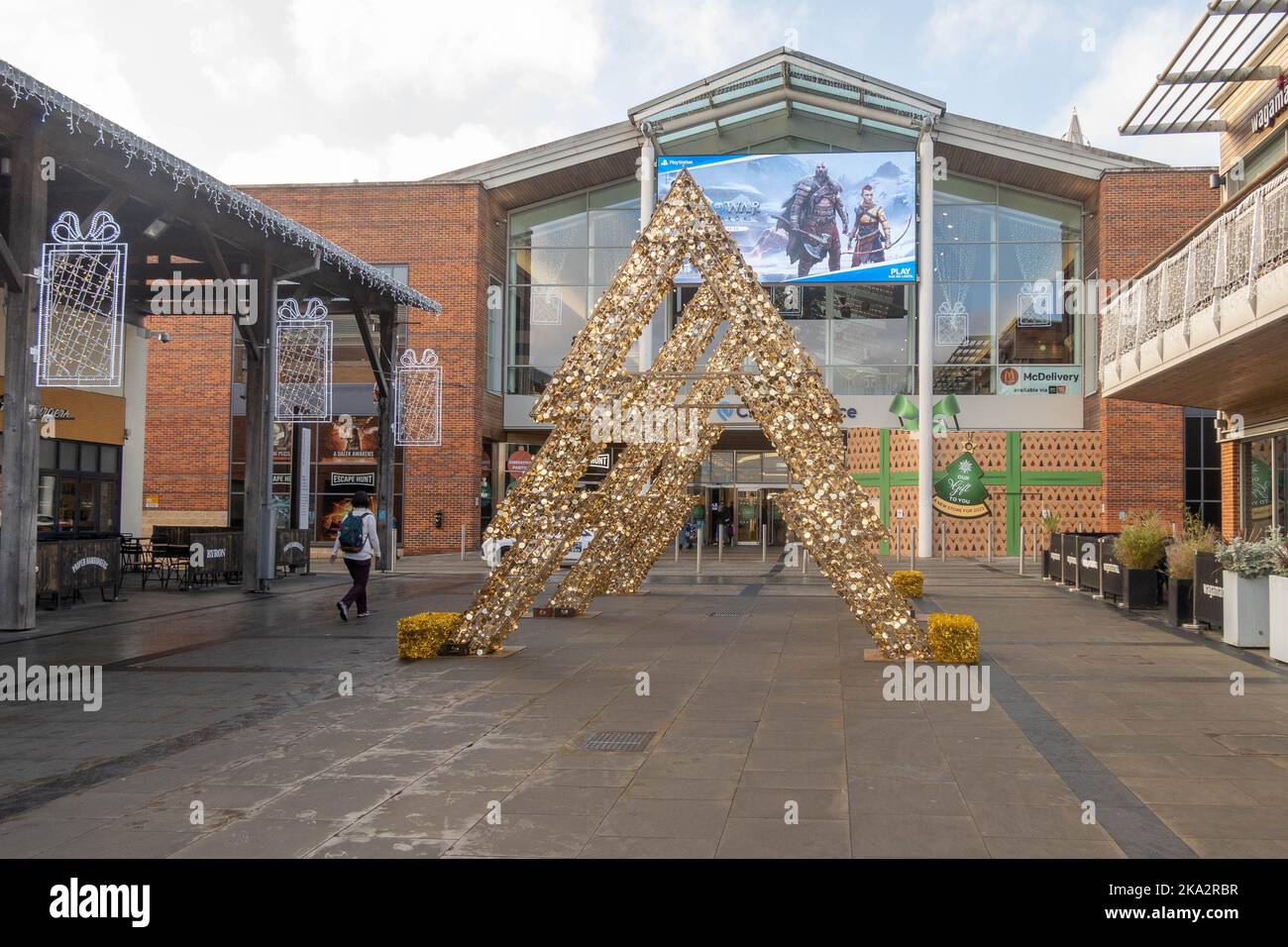 Chantry place shopping center hi-res stock photography and images - Alamy
