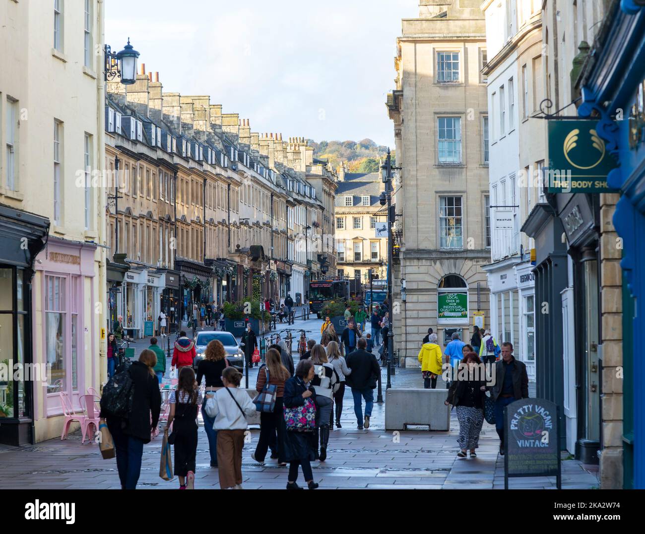 Milsom street in bath somerset hi-res stock photography and images - Alamy