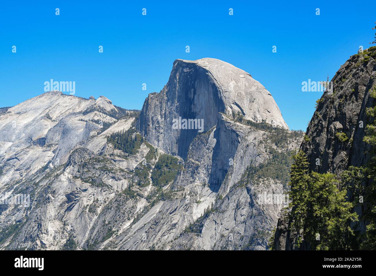 Strong granite face half hi-res stock photography and images - Alamy