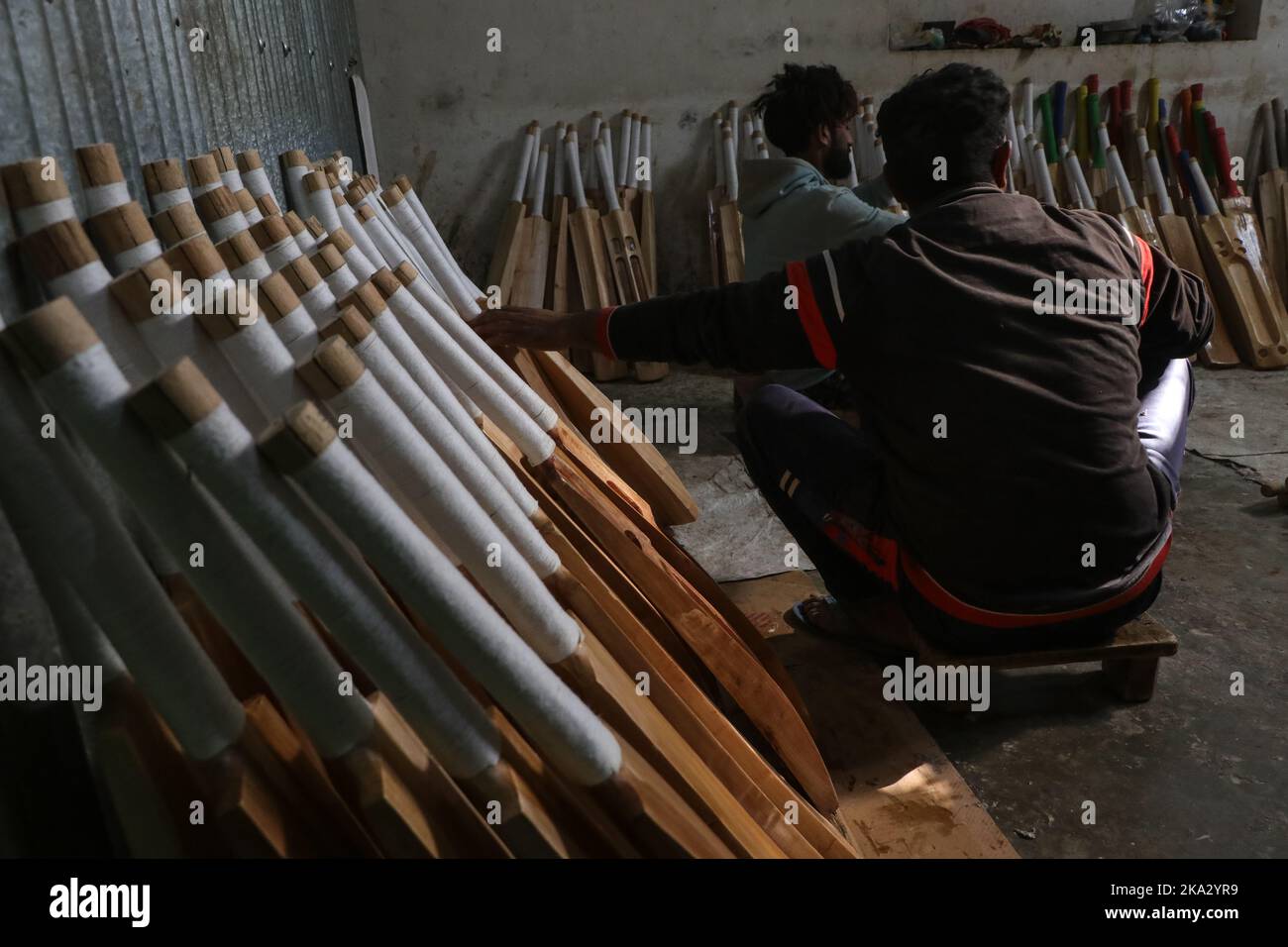 October 31, 2022, Bijhbehara, Jammu and Kashmir, India: A worker ...