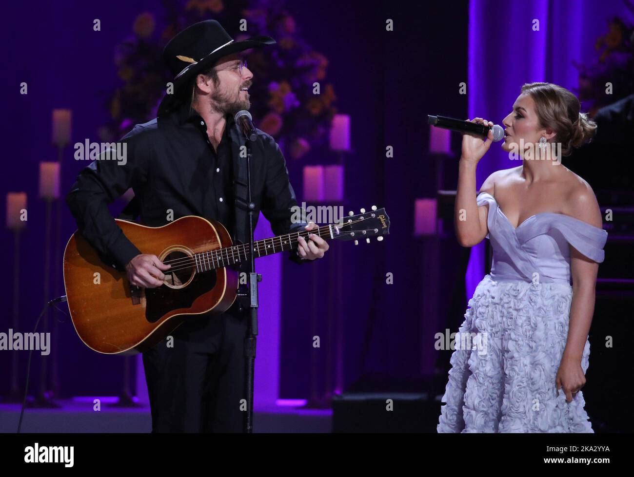 Emmy rose russell hi-res stock photography and images - Alamy