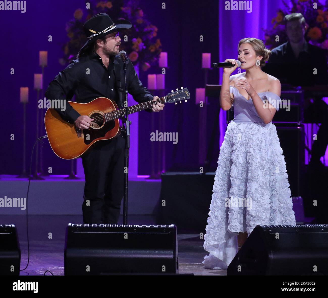 Emmy rose russell hi-res stock photography and images - Alamy