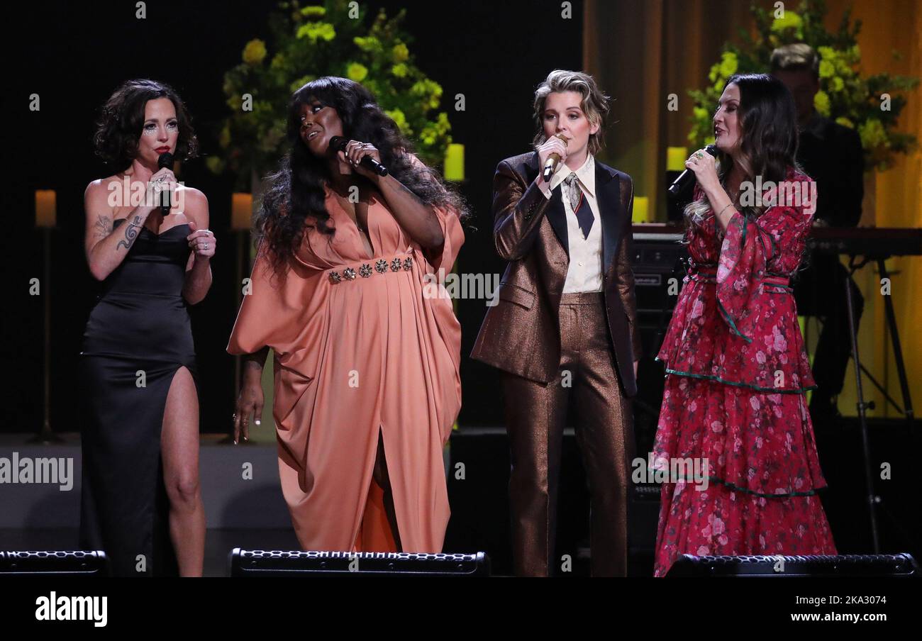 Natalie lynn hi-res stock photography and images - Alamy