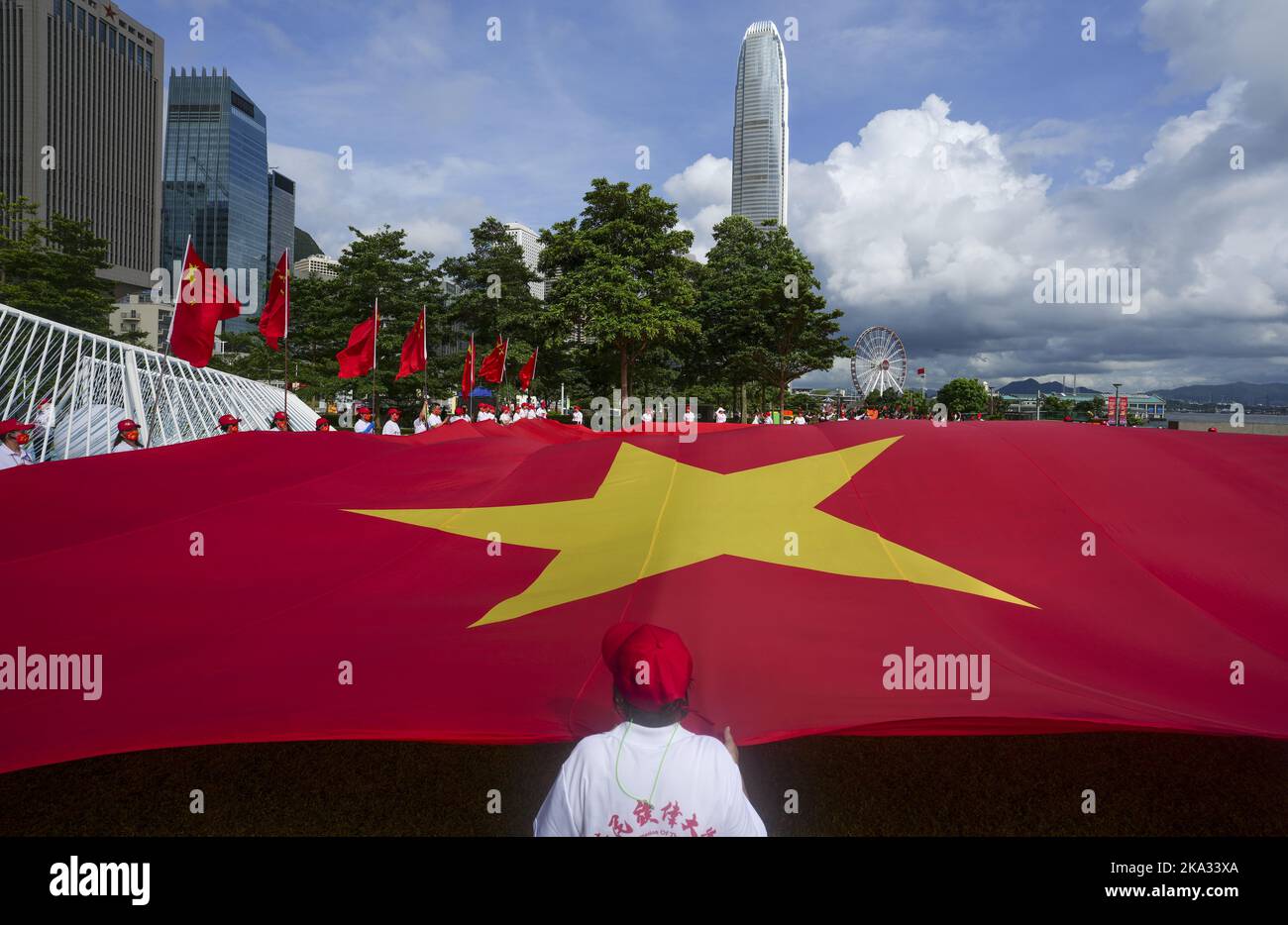 HHhe Chinese DreamHHHKSAR 25th anniversary flag raising extravaganza ...